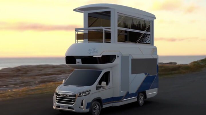 V90 Villa Edition, camper with terrace on the second floor