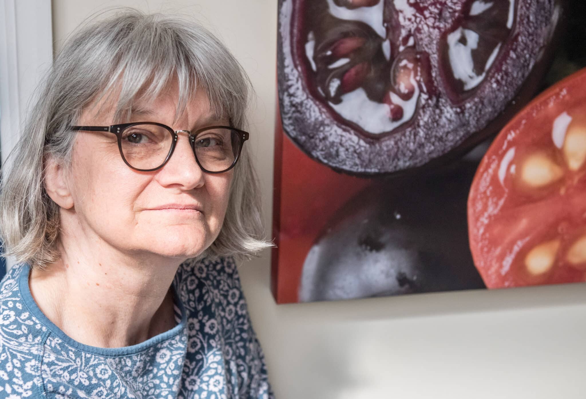 La tomate violette, OGM et anti cancer approuvée pour la consommation ...